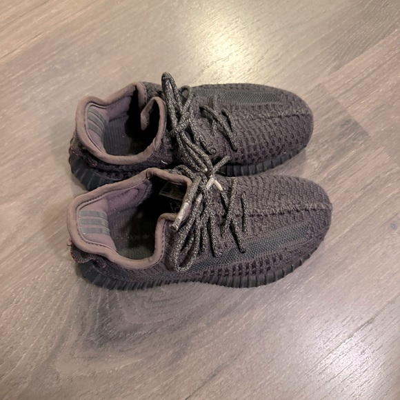 Yeezy | Shoes | Yeezy Boost 35 V2 Kids Non Reflective | Poshmark